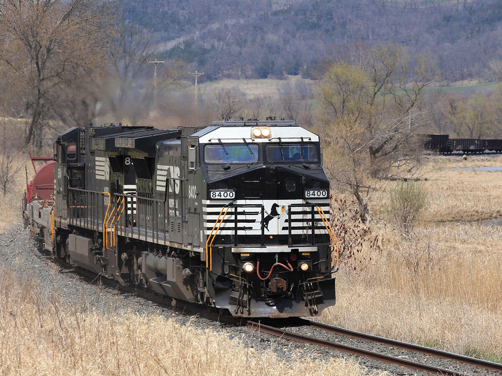 NS 8400
